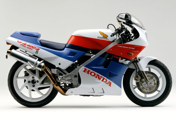 ホンダ VFR400R/Z（1986年）｜水冷4ストV型4気筒エンジン！VFRシリーズの元祖【NC21】 | 4ミニ.net